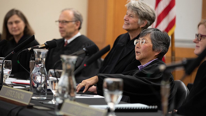 Annual Oregon Supreme Court Visit | School of Law